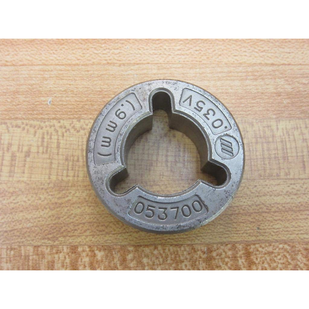 Miller 053700 Drive Roll, V Groove .035 Wire