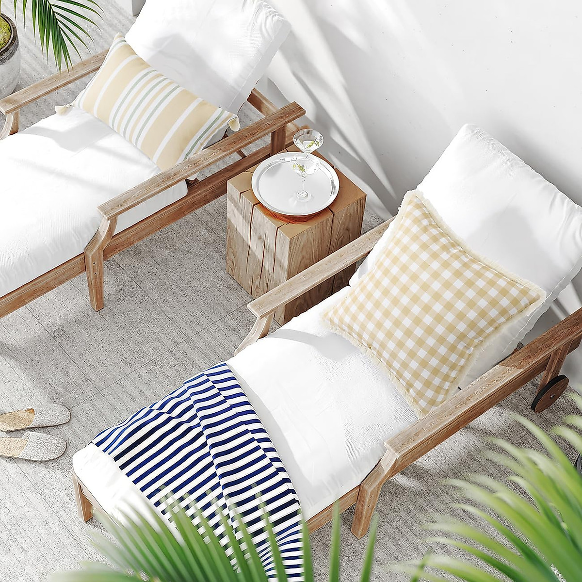 Lewondr Outdoor Throw Pillow Covers 12×20&18×18 Inch, Waterproof Throw Pillow Cases with Fringe, Striped Decorative Outdoor Cushion Covers for Garden, Patio, Couch, Balcony, 2 Pack, Beige