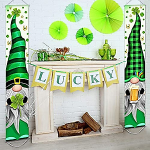 2 Pieces St. Patrick's Day Banner Decorations Green Irish Gnome Welcome Banners Irish Shamrock Gnomes Porch Signs for St. Patrick's Day Party Home Decorations Party Supplies (Gnome)