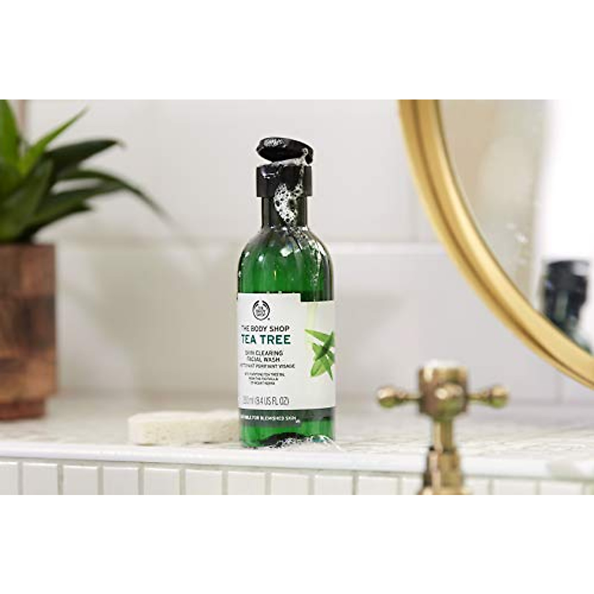 The Body Shop Tea Tree Skin Clearing Facial Wash, 13.5 Fl Oz (Vegan)