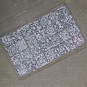 Melius Acrylic Letter Beads, 1450 Pcs 4x7mm Round Alphabet Beads in 28 Grid Box for Jewelry Making, DIY Bracelets, Necklaces, Key Chains, Bracelets (4x7mm, White)