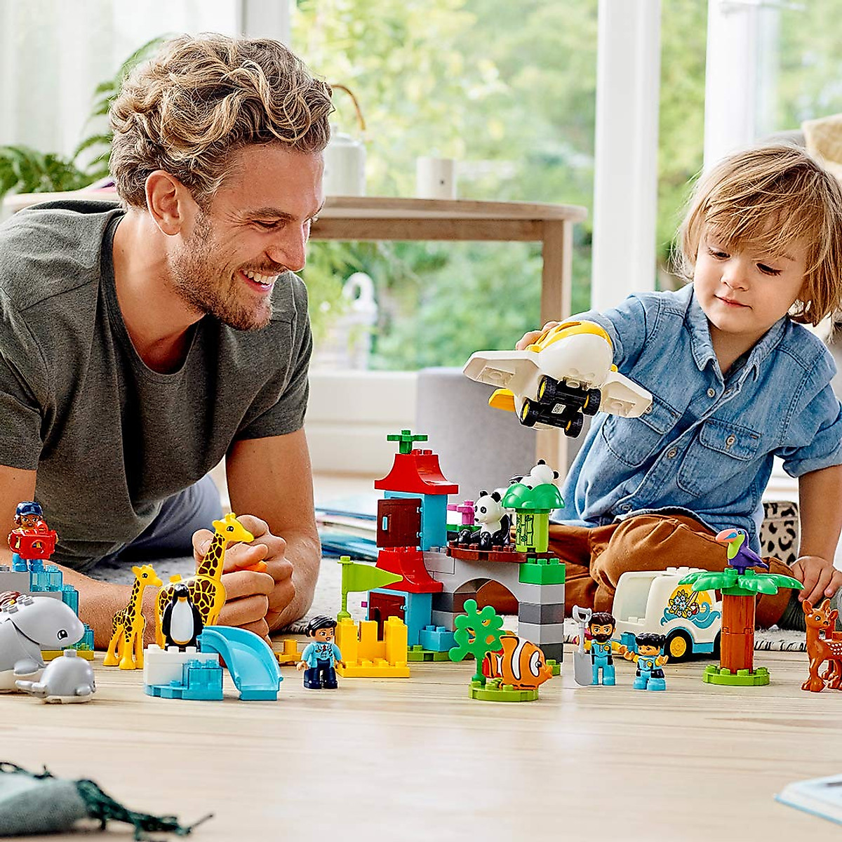 LEGO DUPLO Town World Animals 10907 Exclusive Building Bricks (121 Pieces)