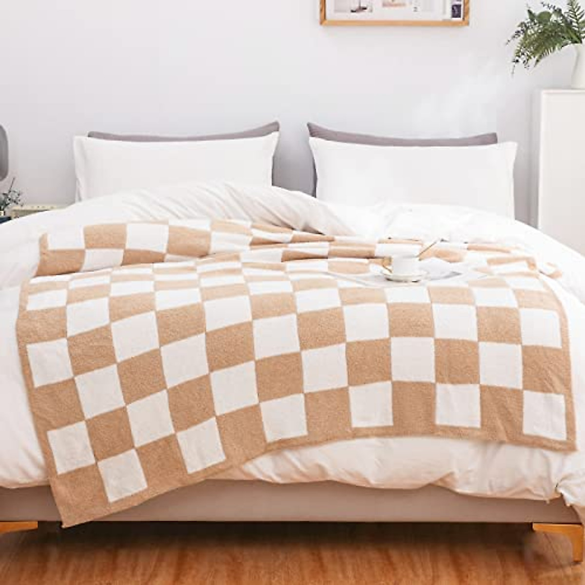 WESHIONGOO Brown Checkered Blanket Knit Throw Blanket with Checkerboard Reversible Chessboard Gingham Plush Cozy Warm Decor for Couch Bed Sofa(50"×60" inch)