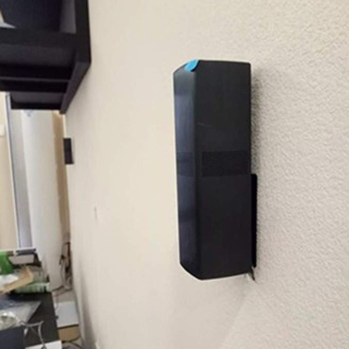 Tendodo 1 Pair of Black Wall Mount Brackets Replacement for Bose 752341-0010 OmniJewel Wall Bracket Compatible with Bose Lifestyle 650 Home Entertainment System and Bose Surround Speakers 700