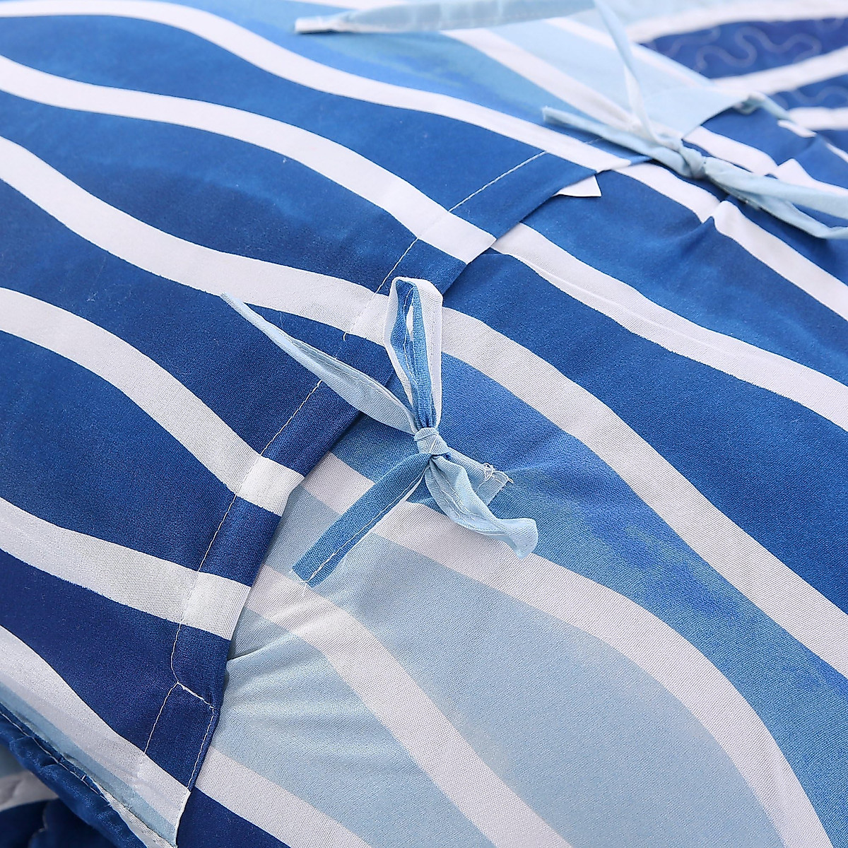 SLPR Blue Wave 2-Piece Quilt Set - Twin Size with 1 Sham, Coastal Beach House Bedding with Nautical Wave Design for Kids, Summer Ocean Waves Quilted Bedspread in Beachy Theme