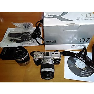 PENTAX Interchangeable Lens Mirror Q7 Double Zoom kit [Standard Zoom 02 Standard Zoom ? telephoto Zoom 06 TELEPHOTO Zoom] Silver Q7 Silver WZOOM KIT 11533