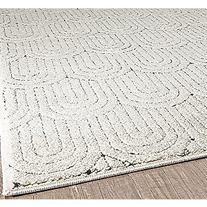 CosmoLiving by Cosmopolitan Chanai CN40A Sandstone Geometric Contemporary Area Rug, 6'0"x9'0"