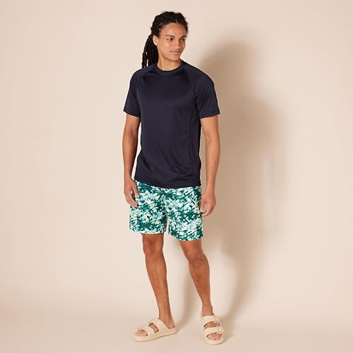 Amazon Essentials Men's Slim-Fit Short-Sleeve Quick-Dry UPF 50 Swim Tee, Dark Navy, X-Large