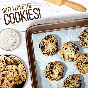 NutriChef Nonstick Cookie Sheet Baking Pan | 2pc Large and Medium Metal Oven Baking Tray - Professional Quality Kitchen Cooking Non-Stick Bake Trays w/Rimmed Borders, Guaranteed NOT to Wrap