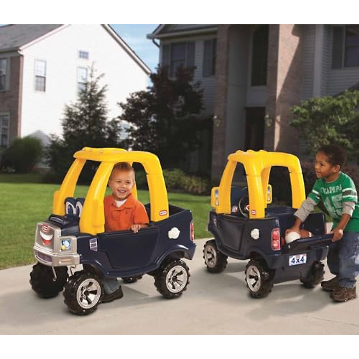 Little Tikes Cozy Truck Ride-On with removable floorboard, Small