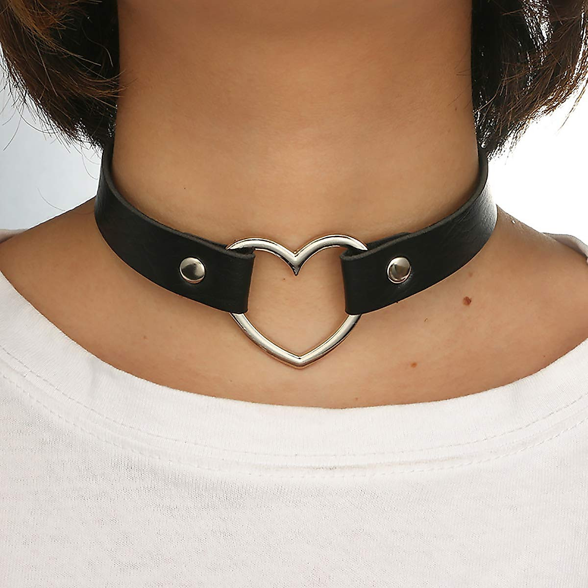 Black Pu Leather 4 Pcs Punk Leather Choker Gothic Accessories Collar for Women Adjustable Heart Cross Gothic Jewelry Gifts Masquerade (A)