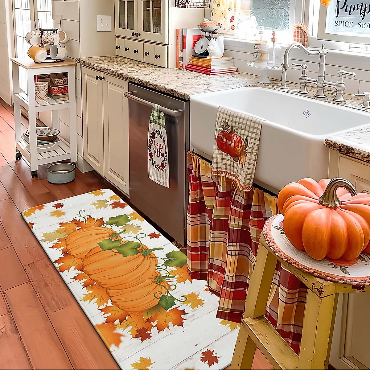 Alishomtll Fall Kitchen Mats for Floor, Set of 2 Autumn Pumpkin Kitchen Mats, Autumn Home Decor Kitchen Rugs for Fall, Thanksgiving, 17x30 and 17x47 Inch