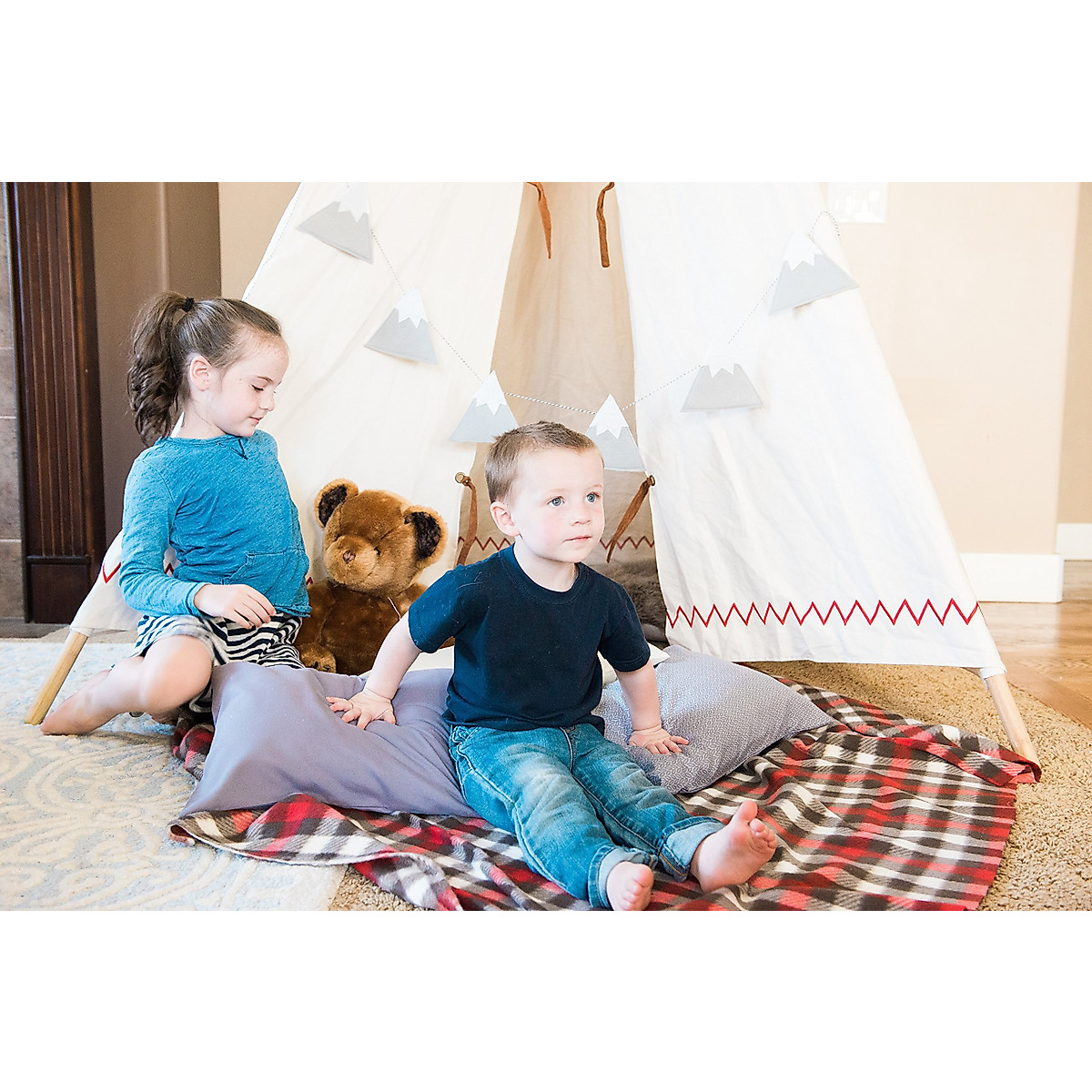 Ella & Max Toddler Pillowcase. Charcoal Gray Dark Grey Soft & Cuddly. Fits 13x18 & 14x19 Toddler Pillows. Easy to wash & no Ironing. Handmade in USA. Made of Luxury Microfiber Fabric.