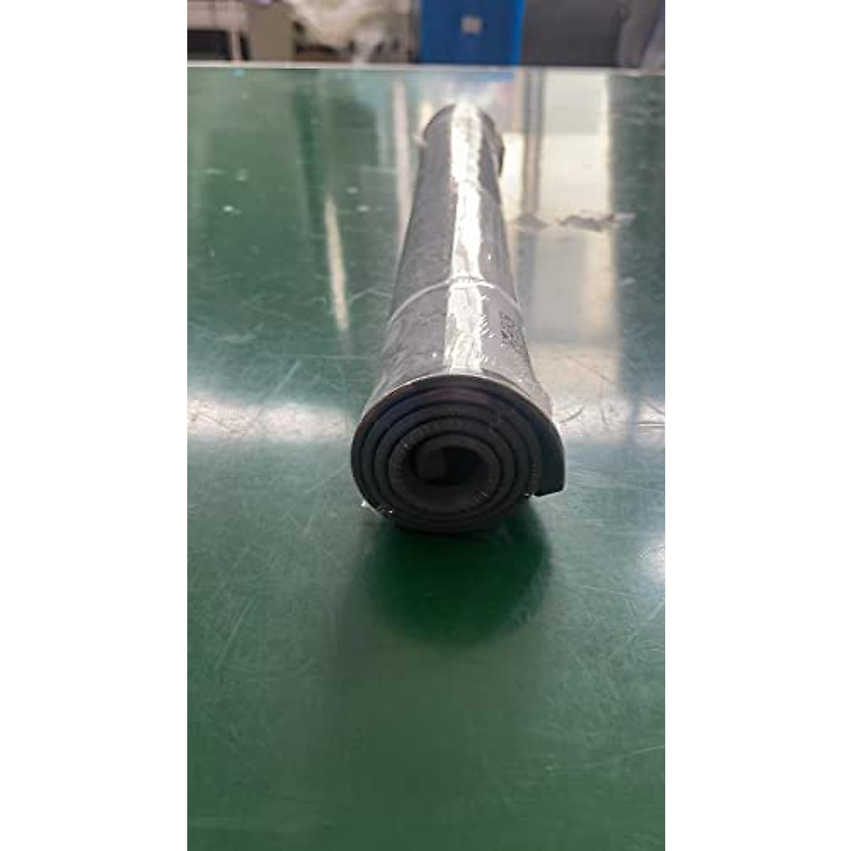 Coomazy Cat & Dog Food Mat, Sillicone Waterproof Pet Bowl Placement Tray to Stop Food Spills and Water Messes Out to Floor (M: 18.9x11.8in, Grey)