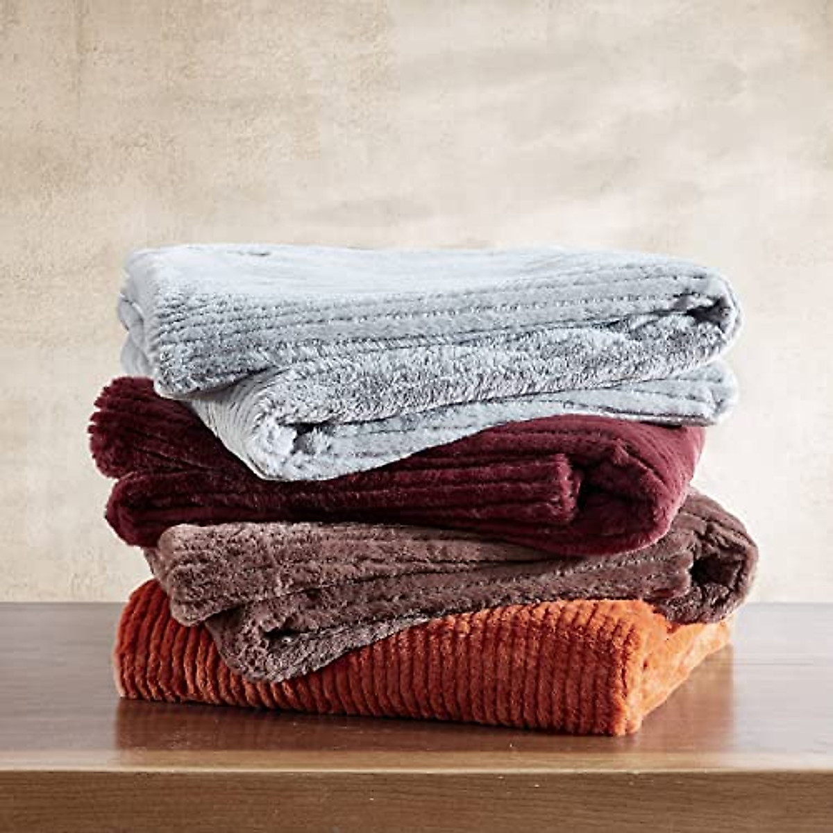 Eddie Bauer- Throw Blanket, Ultra Soft Plush Home Décor, All Season Bedding (Textured Solid Orange, 50 x 60)