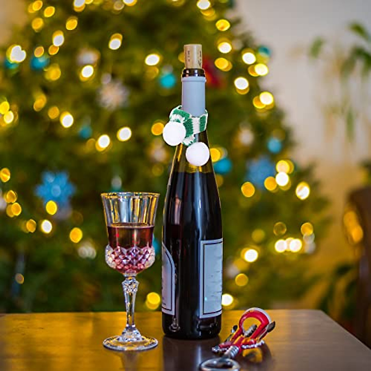 LUOZZY 18Pcs Mini Doll Scarf St. Patrick's Day Mini Scarf Knitted Santa Scarf for Wine Bottle St. Patrick's Day Party Supplies (Green White, 1 * 23cm)