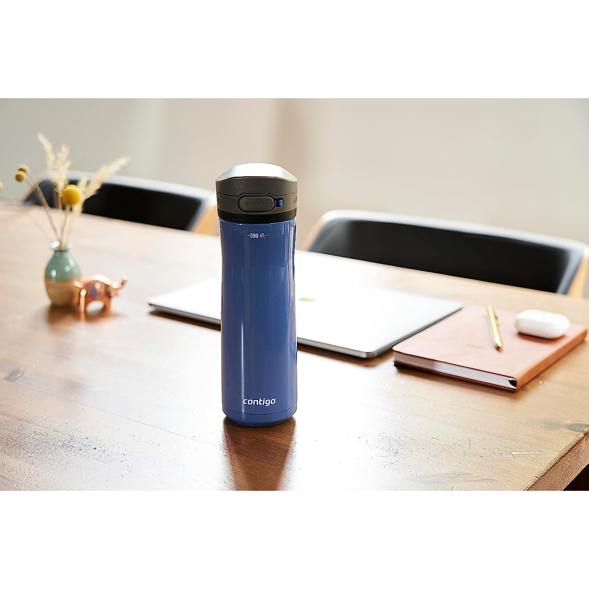 Contigo Jackson Chill drinks bottle, large BPA-free stainless steel water bottle, 100% leakproof, keeps drinks cool for up to 24 hours; insulated bottle for sports, cycling, jogging, hiking, 590 ml