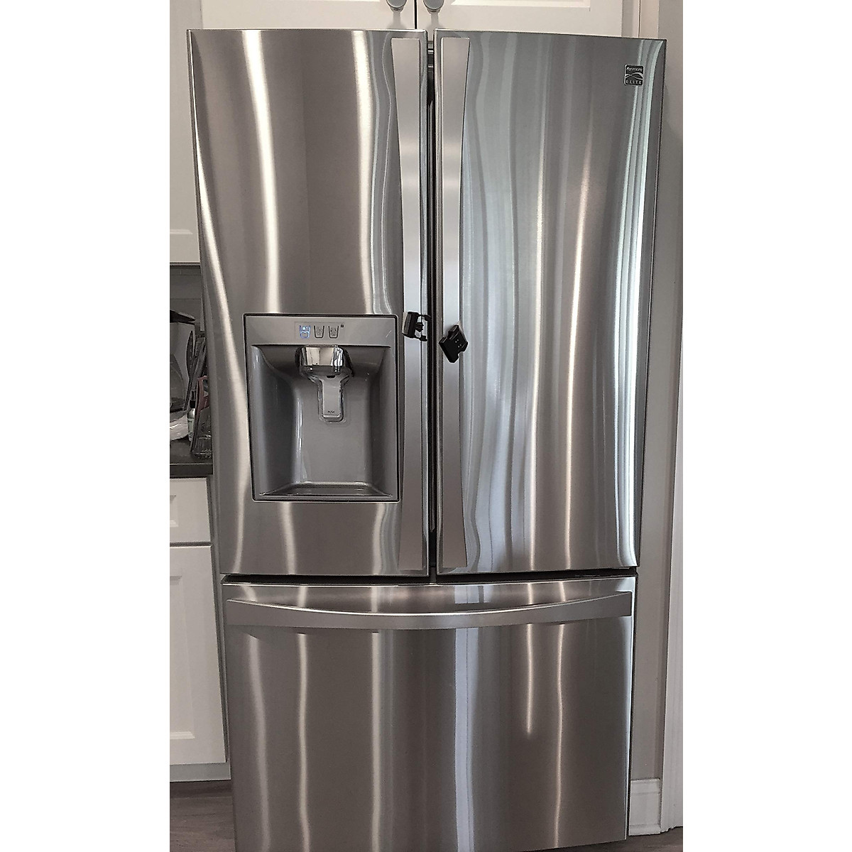 LockingStraps Latch Securing Strap