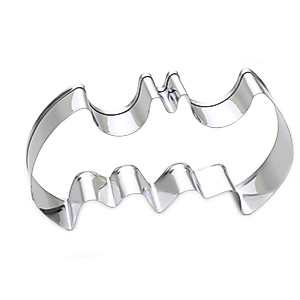 HAZOULEN Bat Shape Halloween Cookie Cutter, Set of 3, Assorted Sizes