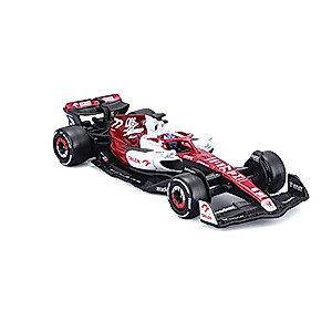 Maisto 1:43 Race Alfa Romeo F1 Team Orlen C42 (2022) w/Driver
