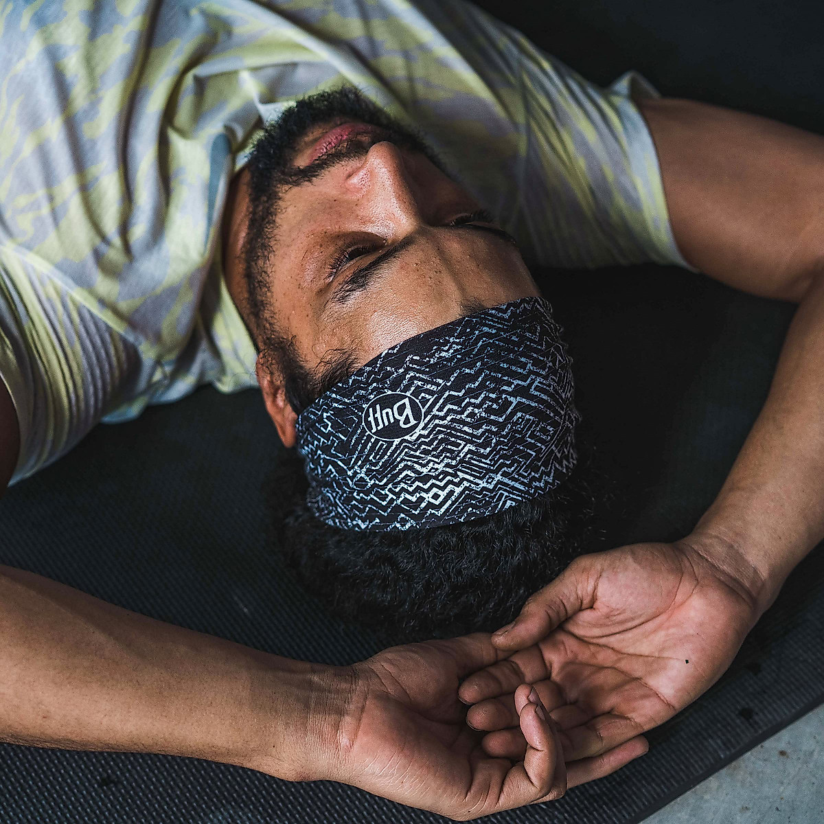 BUFF CoolNet UV Half Neck Gaitor, UPF 50 Sun Protection, Breathable, Cooling Bandana, Versatile, Quick Dry Face Mask, Black, Adult Size