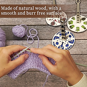 HSOKEW 5Pcs Portable Wrist Yarn Holder, Wooden Wrist Yarn Holder with Wrist Strap String Dispenser Minder to Prevent Yarn Tangling Misalignment Gift for Crochet Yarn Craft Lovers