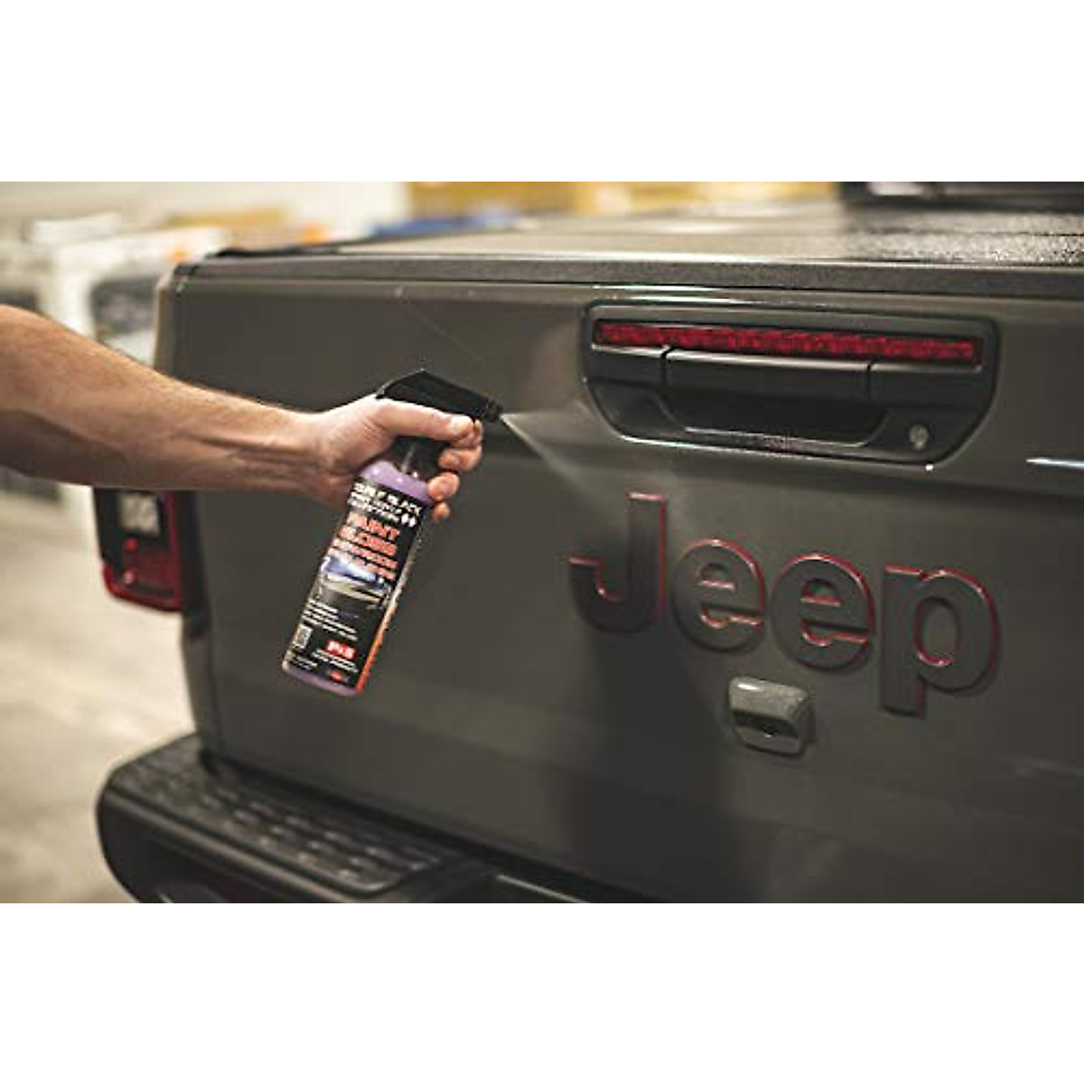 P&S Detailing Products – Paint Gloss Showroom Spray N Shine; Instant Detailer; Effectively Removes Dirt, Fingerprints, Dust, and Smudges; Excellent Clay Lubricant; C5001 (1 Gallon)