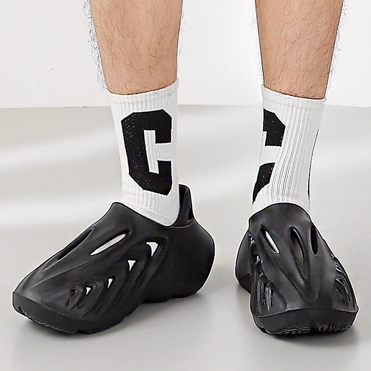 Foam Runner Shoes For Men, Cloud Slides Slippers Walking Sneakers Thick Sole Non-Slip, EVA Beach Pillow Platform Sandals Super Soft, Unisex Foam Runners Breathable Quick-Drying Couple Shoes