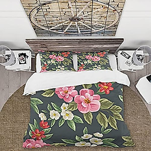 DESIGN ART Designart 'Vintage Pink and Red Wildflowers II' Traditional Duvet Cover Comforter Set Full/Queen Cover + Comforter + 2 Shams 4 Piece