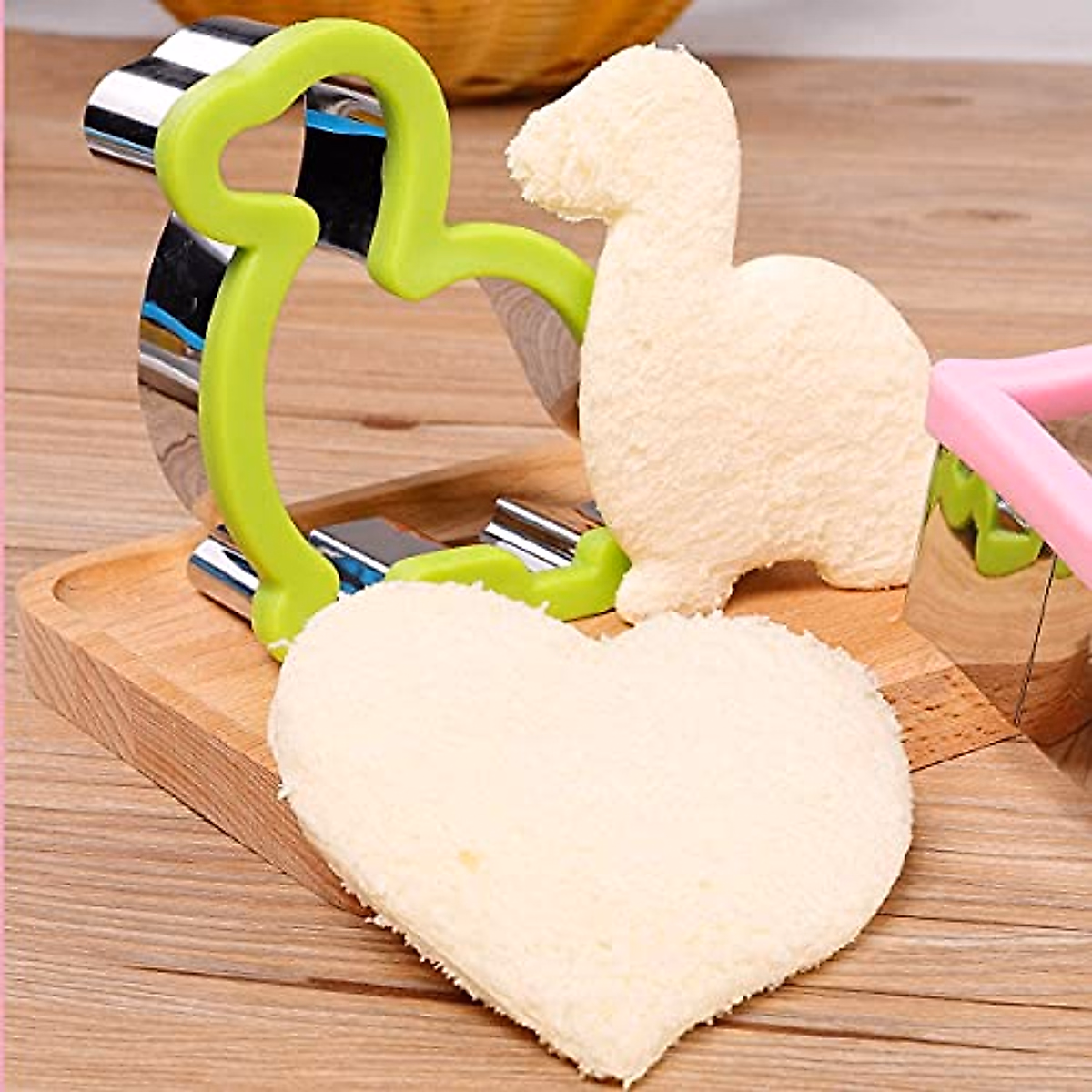 Sandwiches cookie Cutter set,Mouse & Dinosaur & Heart & Star Shapes Sandwich Cutters Cookie Cutters Vegetable cutters-Food Grade Cookie Cutter Stamps Mold Decorate Food for Kids