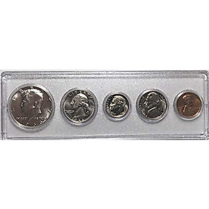 1966 P US Silver Mint Set Comes in Hard Case Uncirculated