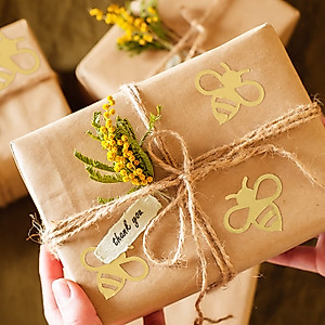 Whaline 480Pcs Gold Foil Bumble Bee Stickers Self-Adhesive Honey Bee Shape Envelope Seal Stickers Gold Label Decals for Bee Day Spring Summer Greeting Invitation Cards Sealing Birthday Gift Wrapping