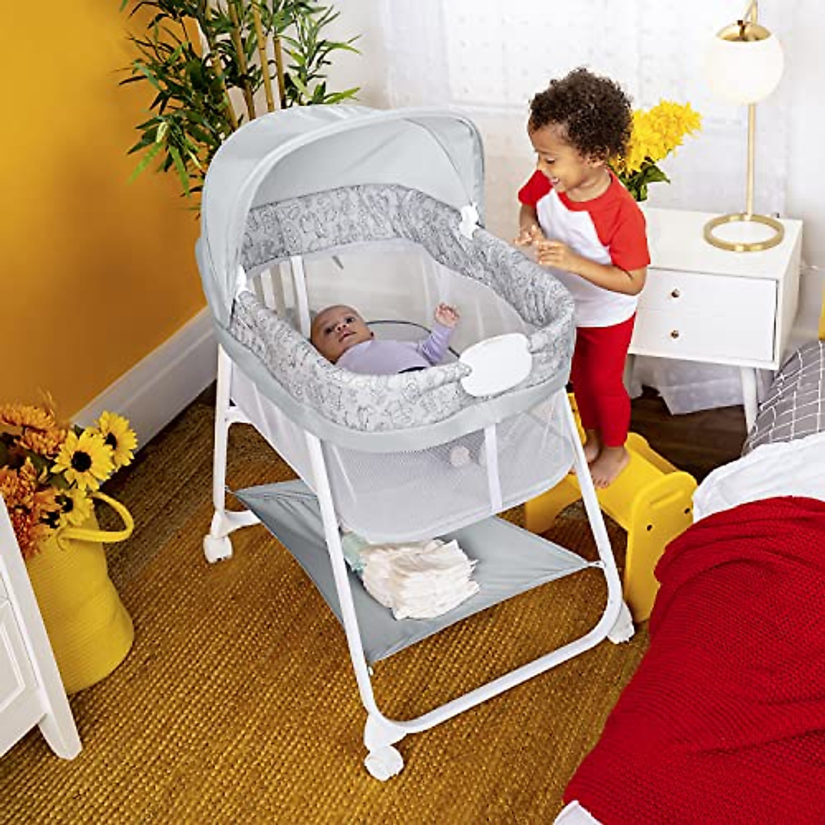 Bright Starts Disney Baby Winnie The Pooh - Slumber Party Soothing Bassinet with Vibrations, Ages 0-5 Months