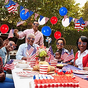 YQVIE Bulk American Flag Sunglasses Retro 90s Style Sunglasses for Men Women Independence Day Party Supplies UV400 Protection (20Pack)