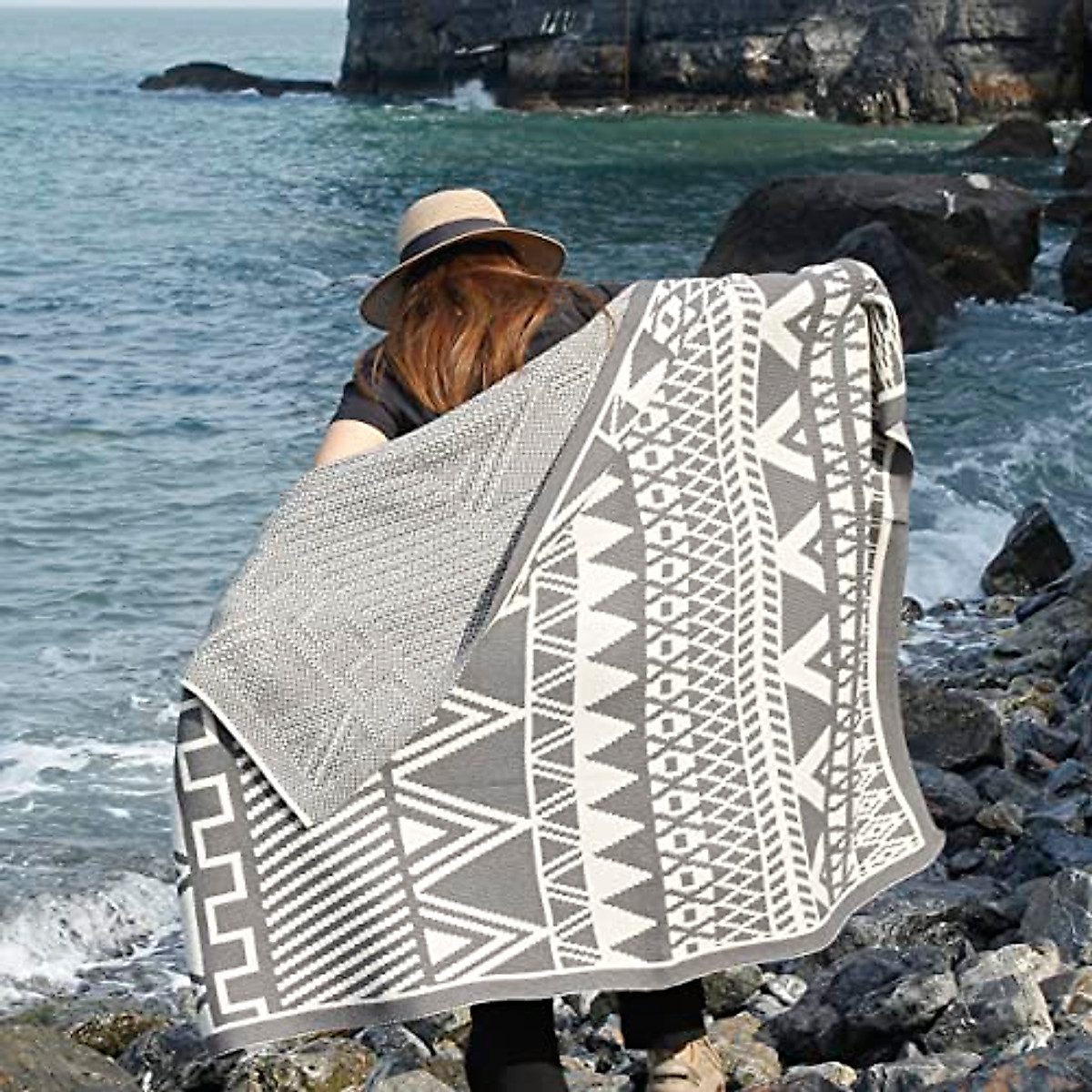 BlossoME Grey & White Knit Throws 50”*66” /Multi-Geometric Pattern Thermal Knit Throws for All-Seasons/Decorative Throw Blankets for Couch, Sofas, Beds and Gifts
