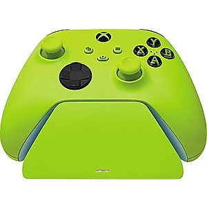 Razer Universal Quick Charging Stand - Quick Charger for Xbox Controllers (Universal Compatibility, Magnetic Contact System, Matches Your Xbox Controller, One-Handed Navigation) Yellow