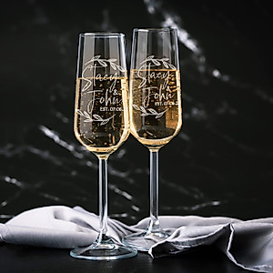 Be Burgundy Set of 2, Personalized Wedding Champagne Flutes, Floral, Toasting Glasses for Bride and Groom, Wedding Toast Glasses, Wedding Registry By Brides Name, Wedding Gift