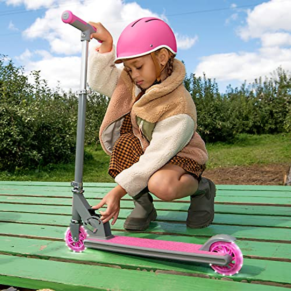Jetson Scooters - Leo Kick Scooter (Pink) - Collapsible Portable Kids Push Scooter - Lightweight Folding Design with High Visibility RGB Light Up LEDs Wheels and Adjustable Height Handlebars