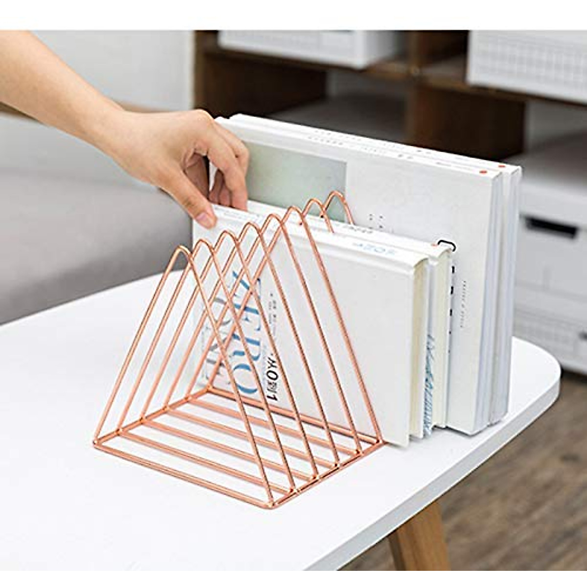 PENNGKE 2 Pcs Magazine Holder,Newspapers Holder,Letters Storage,Desktop File Sorter Organizer Triangle Bookshelf Decor Home Office,Rose Gold