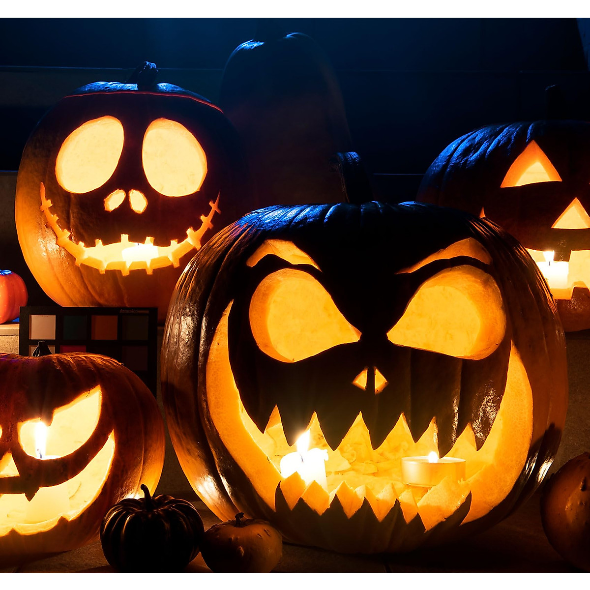 Pumpkin Carving Kit Halloween, 8 PCS Professional Heavy Duty Pumpkin Carving Tools with 4 Pumpkin Carving Stencils,Stainless Steel Pumpkin Carving Tools for Halloween Decoration with Thick Handbag