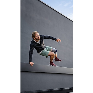 Bauerfeind - GenuTrain - Knee Support Brace - Targeted Support for Pain Relief and Stabilization of the Knee, Provides Relief of Weak, Swollen, and Injured Knees - Size 4C, Comfort - Color Titanium