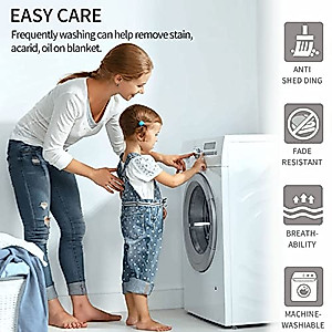 Penguin Hooded Blanket Flannel Wearable Throw Blanket,Blanket Hoodie Warm Wearable Blanket Soft Fleece Throw Blankets Comfy Hoodie Blankets for Kids Adults