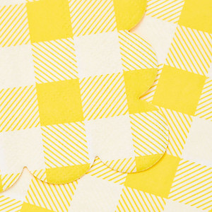 BLUE PANDA Yellow Plaid Paper Napkins for Birthday Party, Wedding - 6.5 x 6.5 Inch - 100 Pack - Yellow Disposable Checked Napkins
