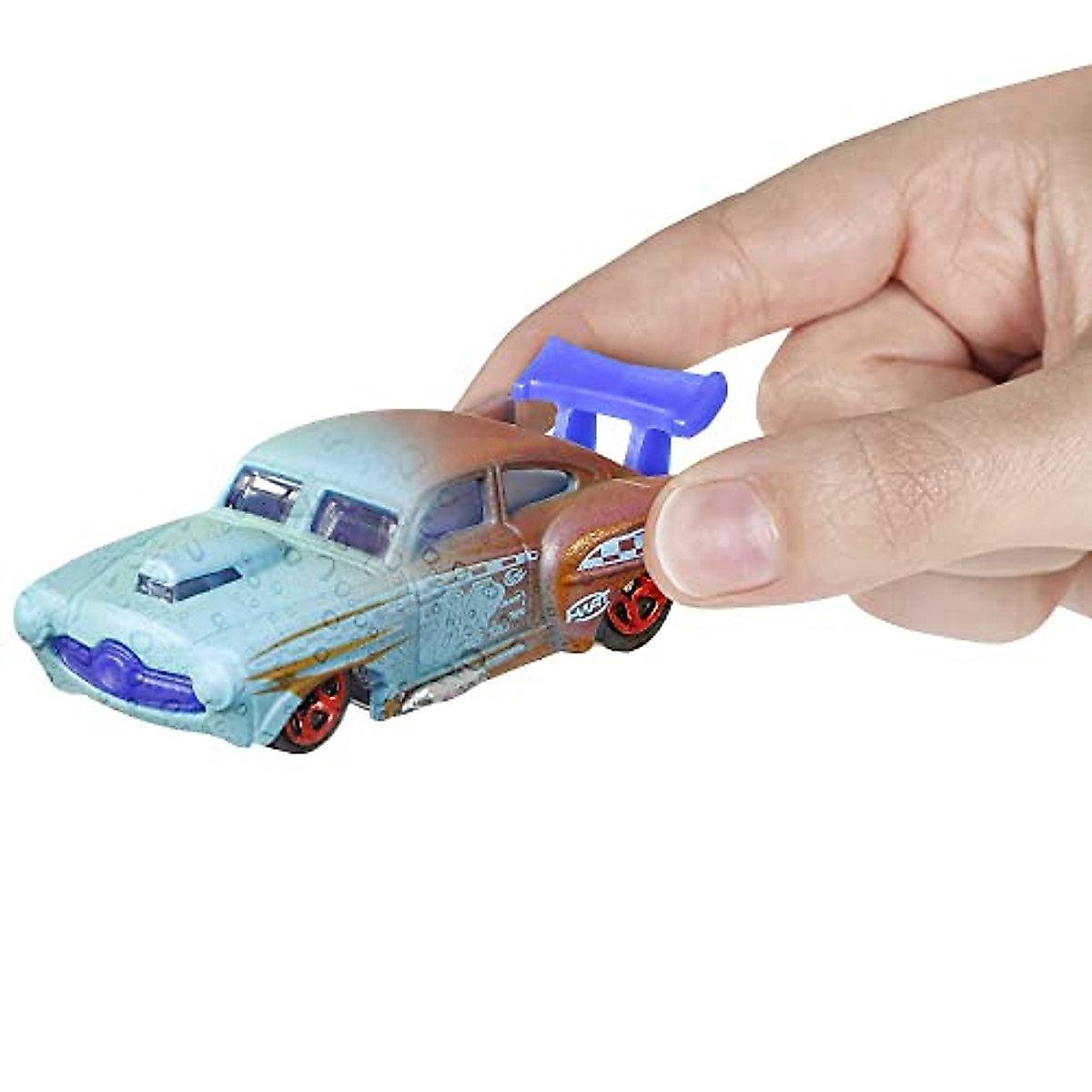 Hot Wheels Set of 5 Color Shifters Cars or Trucks in 1:64 Scale, Color Change Toy Vehicles (Styles May Vary) (Amazon Exclusive)