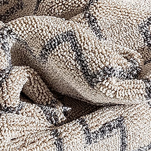 Well Woven Zafir Ivory Tribal Diamond Medallion Area Rug 8x10 (7'10" x 10'6")