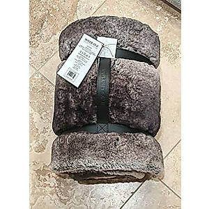 Mon Chateau Luxury Collection Faux Fur Throw (Kodiak Brown)