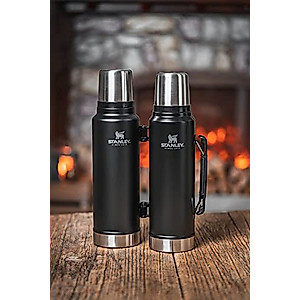 Stanley Classic Vacuum Insulated Wide Mouth Bottle, Matte Black - BPA-Free 18/8 Stainless Steel Thermos for Cold & Hot Beverages – Keeps Liquid Hot or Cold for Up to 24 Hours – Lifetime Warranty