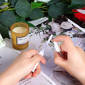 600Pcs Perfume Test Strips Paper Perfume Testing Strips Disposable Perfume Test Paper White Perfume Test Strips Essential Oils Test Card for Perfume Fragrances Scents Testing (600)