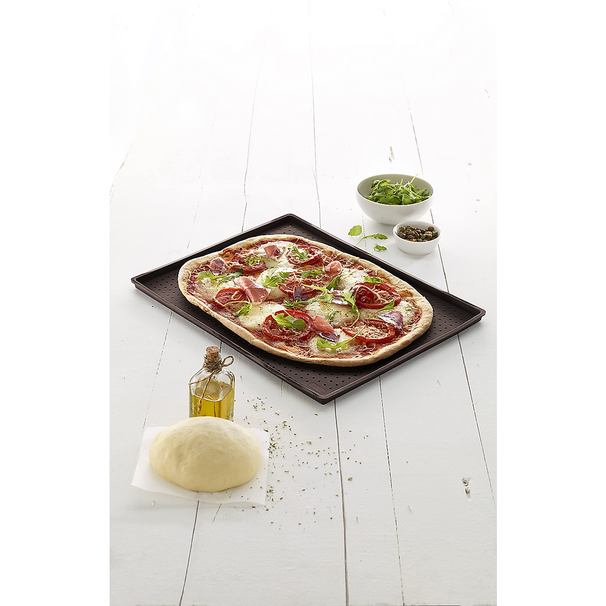 Lekue Micro Perforated Silicone Baking Pizza Mat, 15.7" x 0.59" x 11.8", Brown