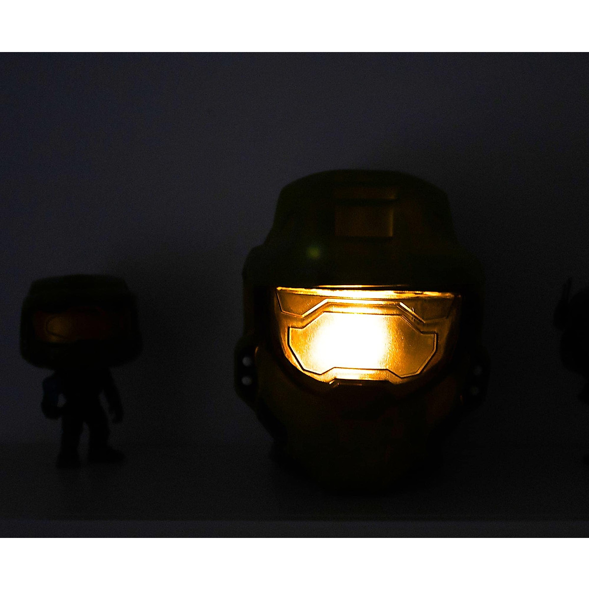 HALO Master Chief Helmet Figural Mood Light | Nightstand Table Lamp with LED Light for Bedroom, Desk, Living Room | Home Decor Kids Room Essentials | Video Game Gifts And Collectibles | 6 Inches Tall